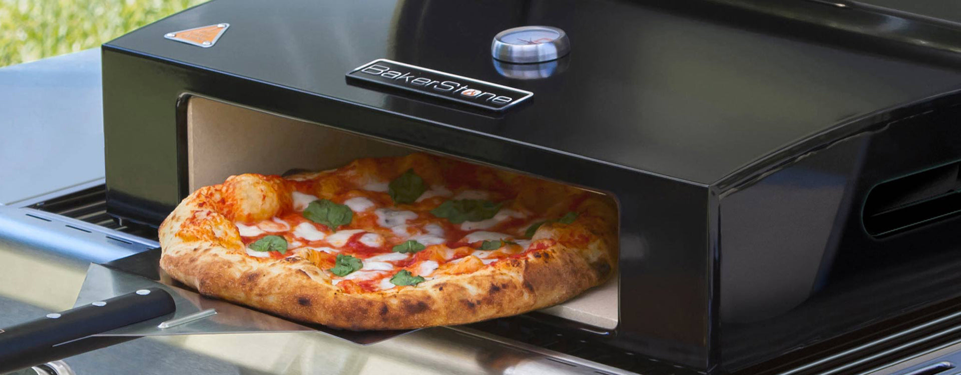BakerStone Pizza Ovens | Portable & Outdoor Pizza Ovens – BakerStone Products Canada